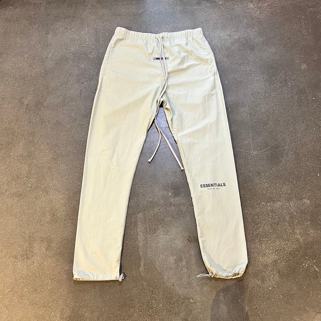 FOG Essentials Sage Pants – FABULOUS CONSIGNMENT STORE