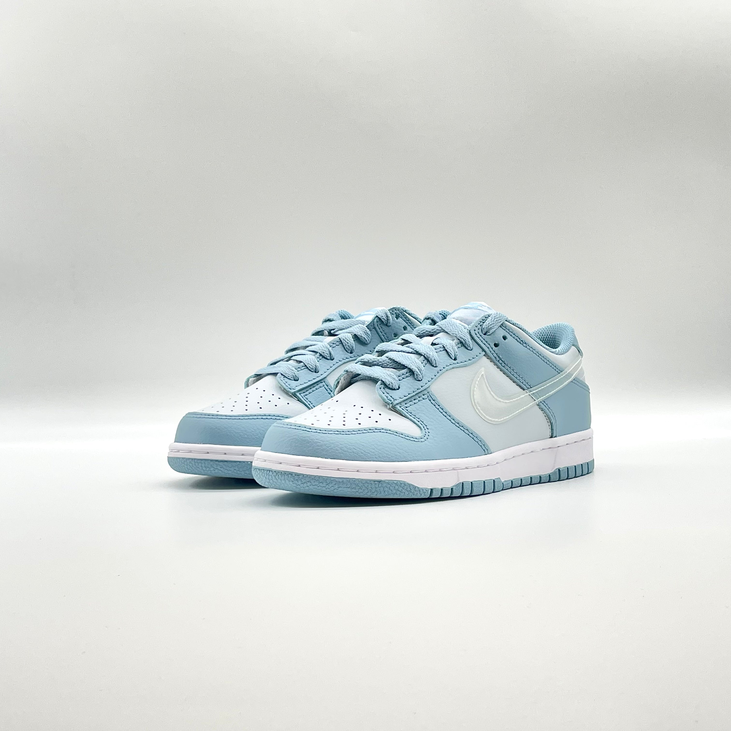 Nike Dunk Low Clear Blue Swoosh (GS) – FABULOUS CONSIGNMENT STORE